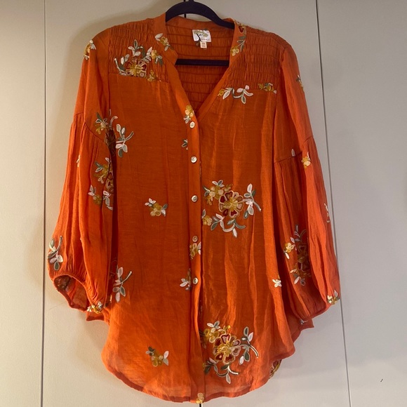 fig and flower | Tops | Anthropologie Fig Flower Embroidered Floral ...